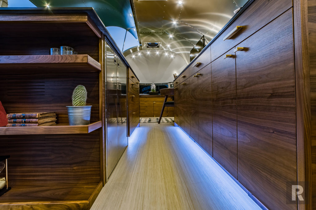 1953 Silver Streak Clipper - Reparadise